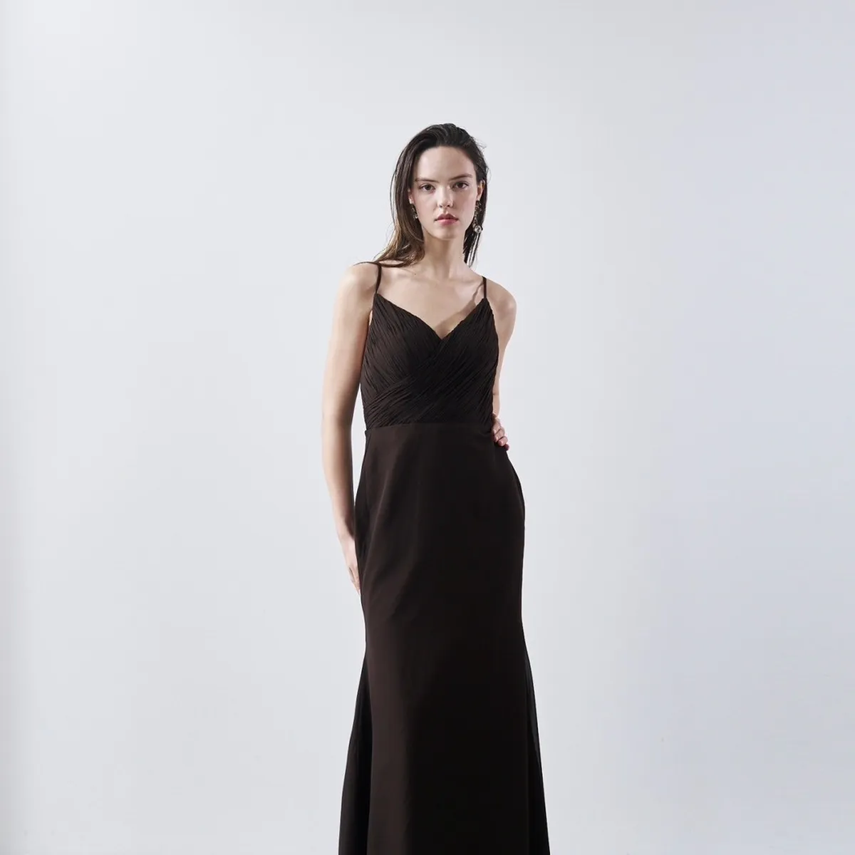 brown slender dress | ウェディングドレス