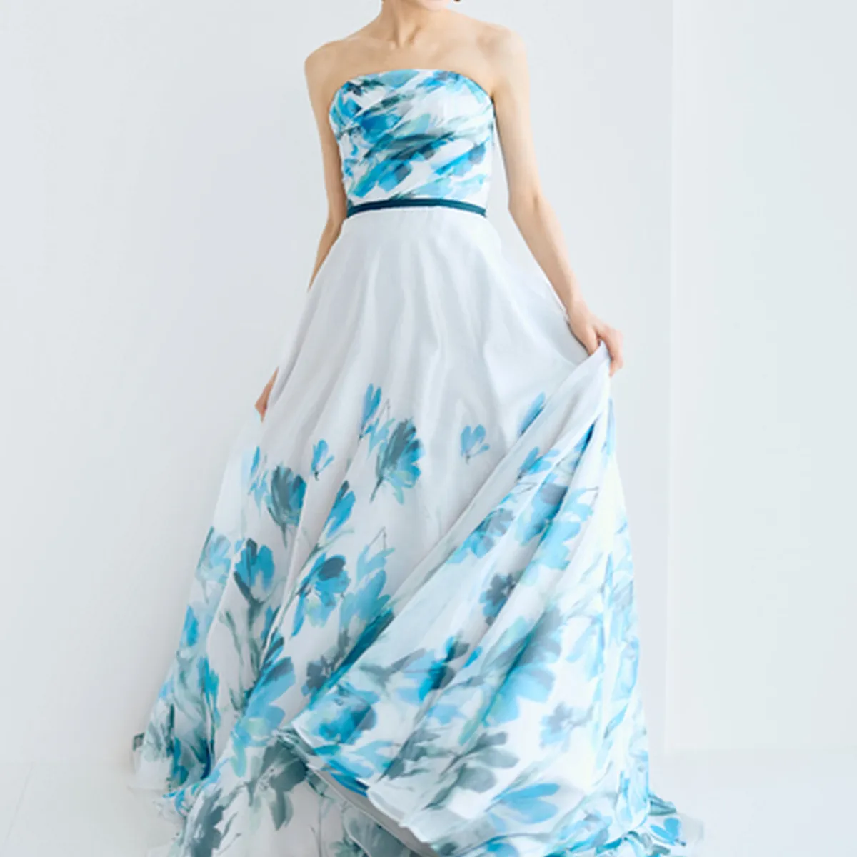 EC2410｜ecruspose(エクリュスポーゼ)のウェディングドレス