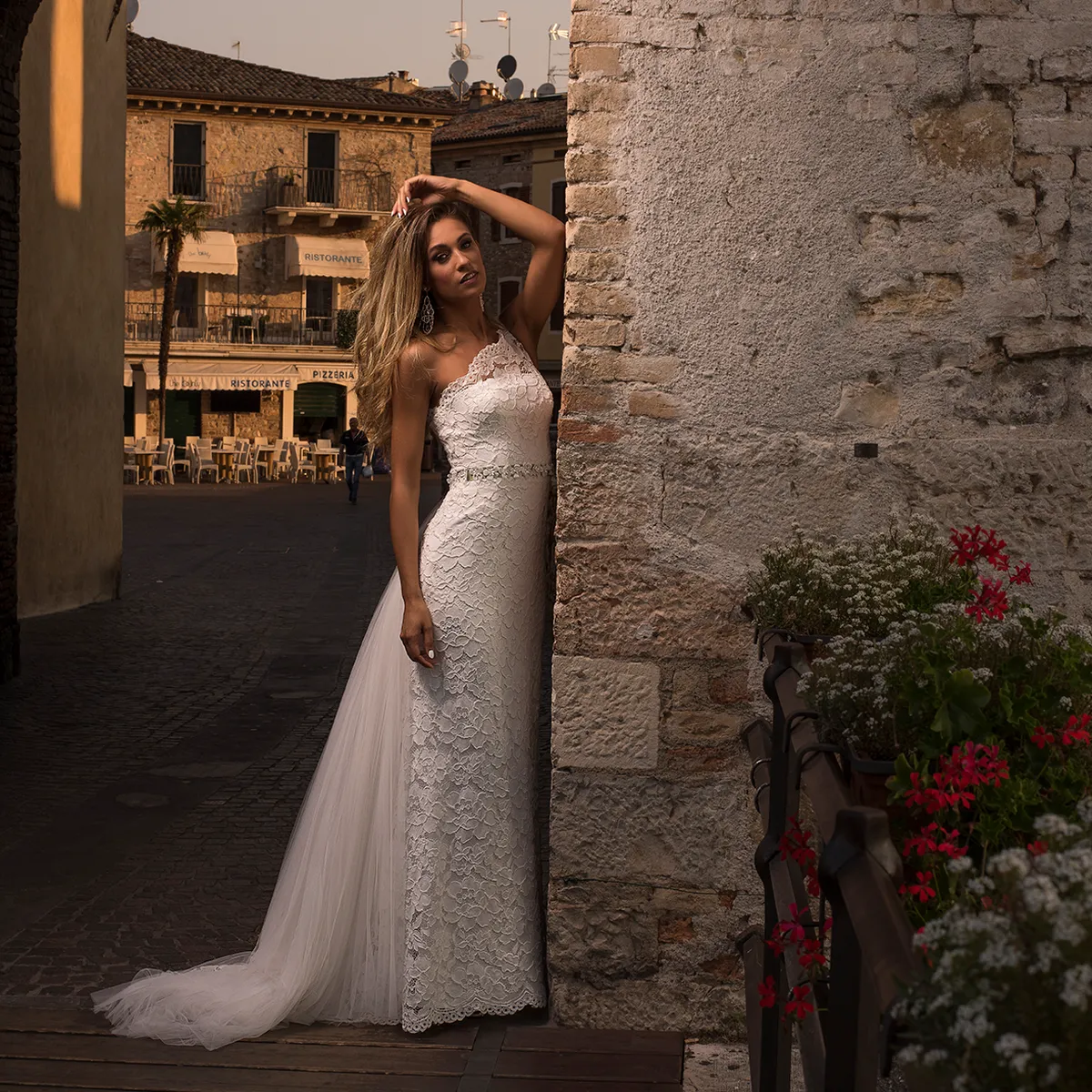 FRANCESCA Galvan｜GALVAN SPOSA(ガルバンスポーサ)のウェディングドレス