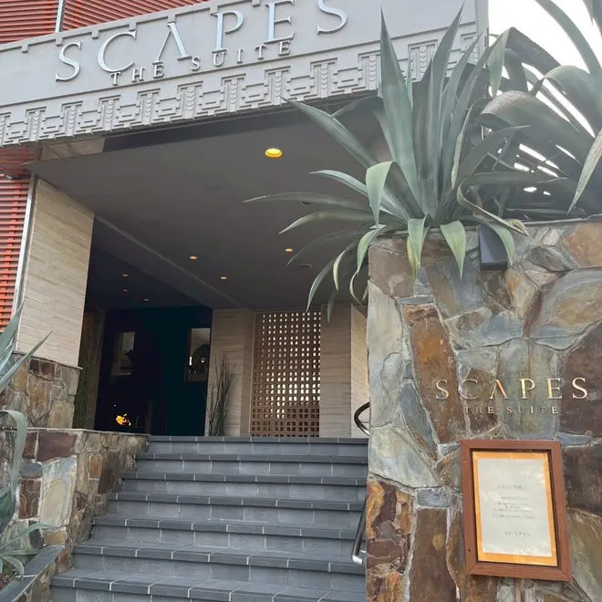 絶景ロケーションと絶賛料理の非日常ウエディング！ - SCAPES THE SUITE/ポジティブドリームパーソンズ グループの結婚式レポ【みんなのウェディング】